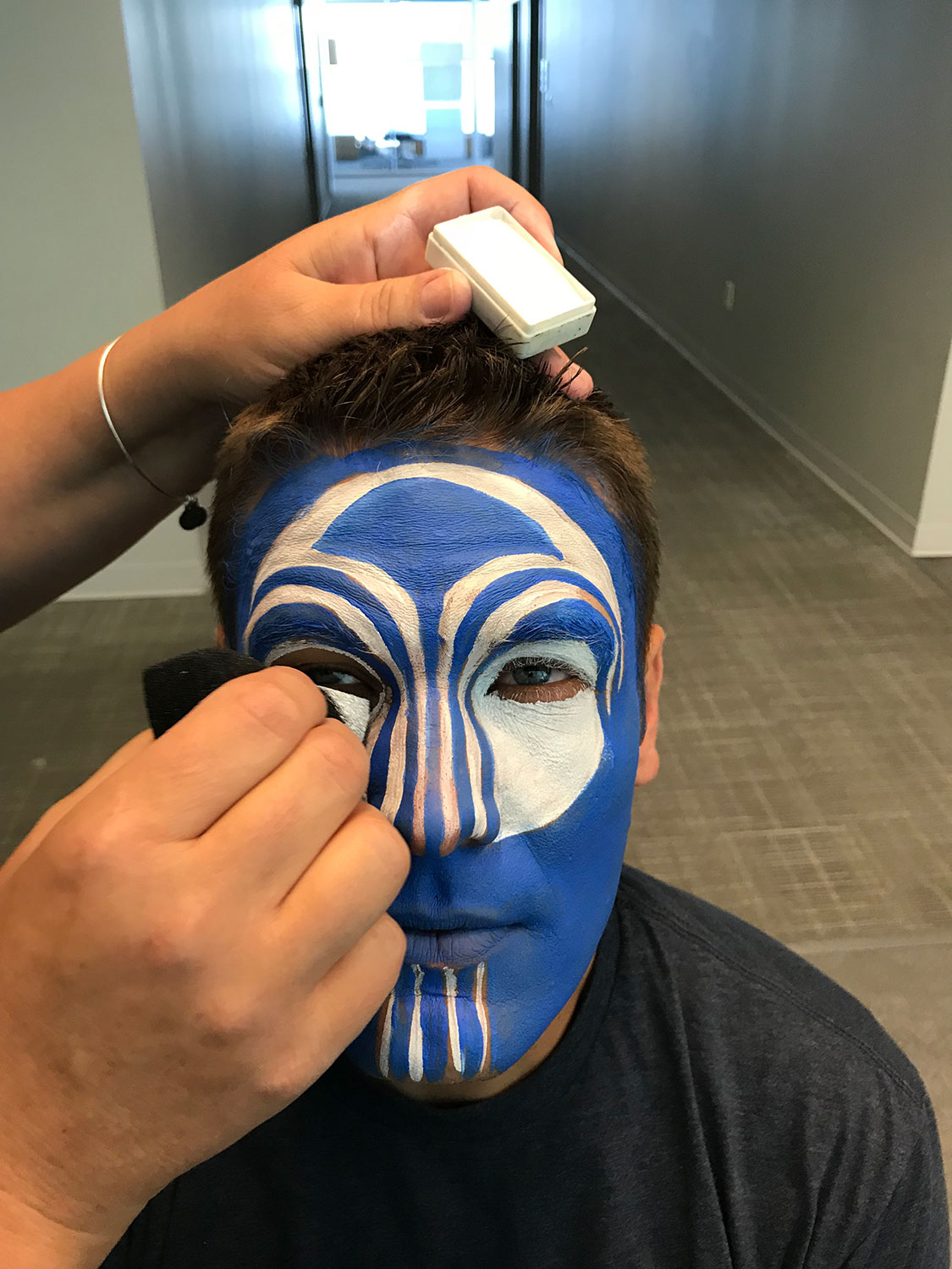 Photographing the BYU Fans of Nu Skin, With Face Paint! | dav.d photography